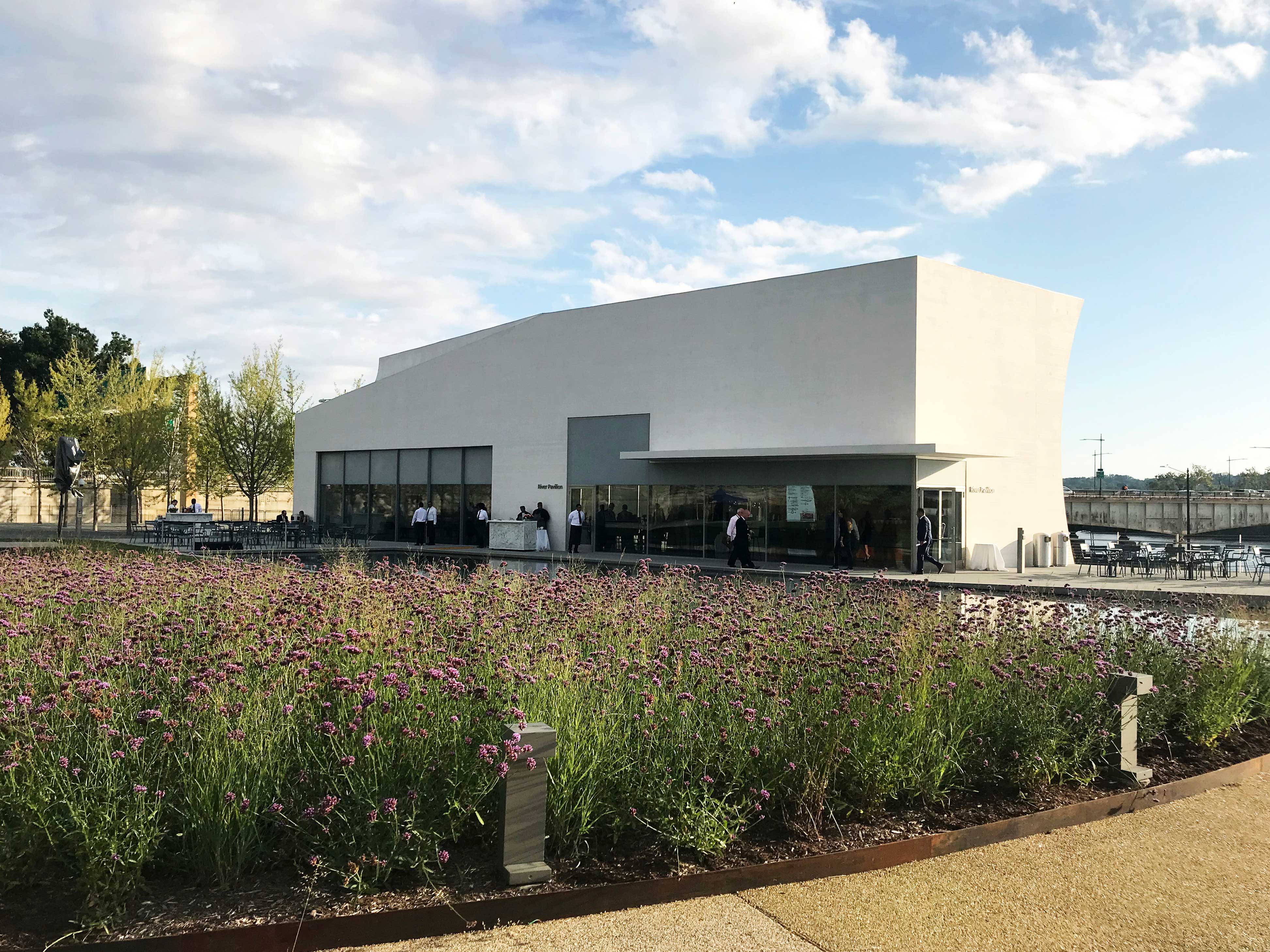 The REACH at the Kennedy Center | Hollander Design